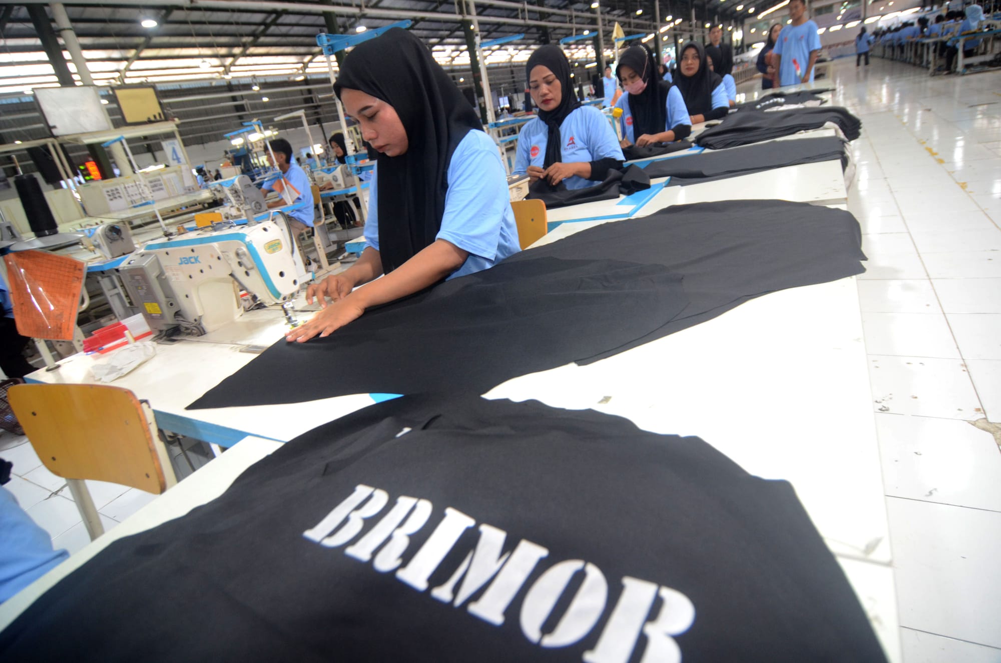 Smart Maintenance Helps Manufacturing Industry Save USD 260,000 per Hour